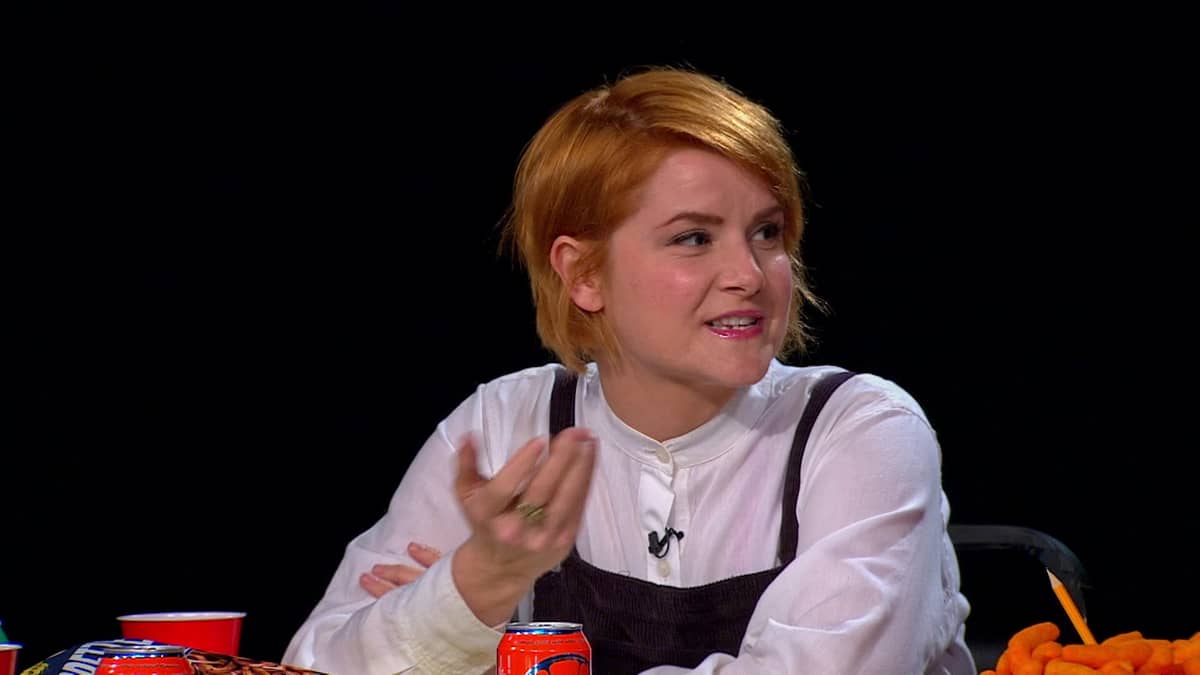 HarmonQuest Season 2 - Expanded Universe Mallory, You Do Love Fashion ...