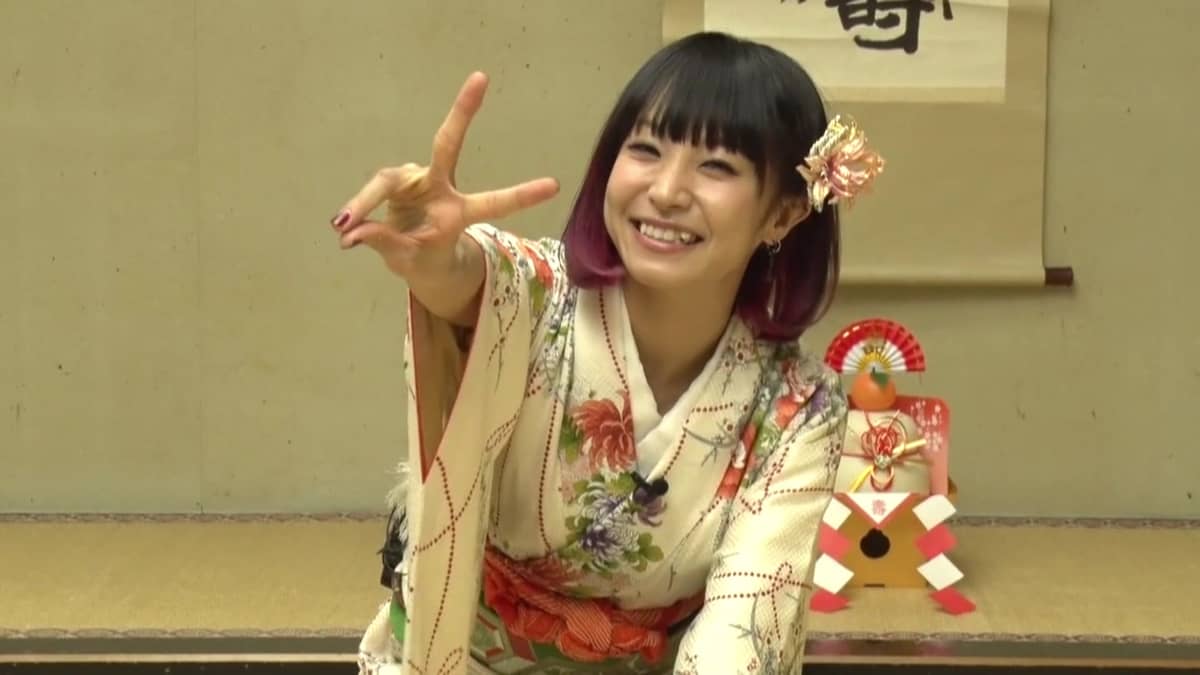 LiSA TV Untitled - Watch on Crunchyroll