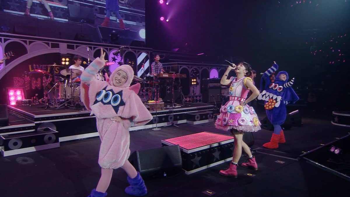 Crunchyroll: Watch Popular Anime, Play Games & Shop Online